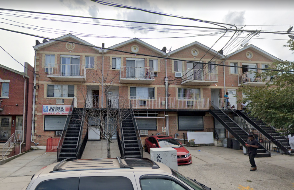 6 people injured in massive fire sparked by an explosion in Brooklyn ...